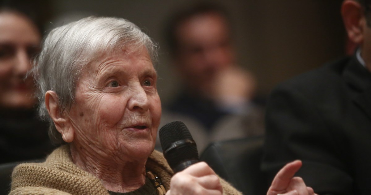 Στο νοσοκομείο η Ελένη Γλύκατζη Αρβελέρ | Ελλάδα Ειδήσεις