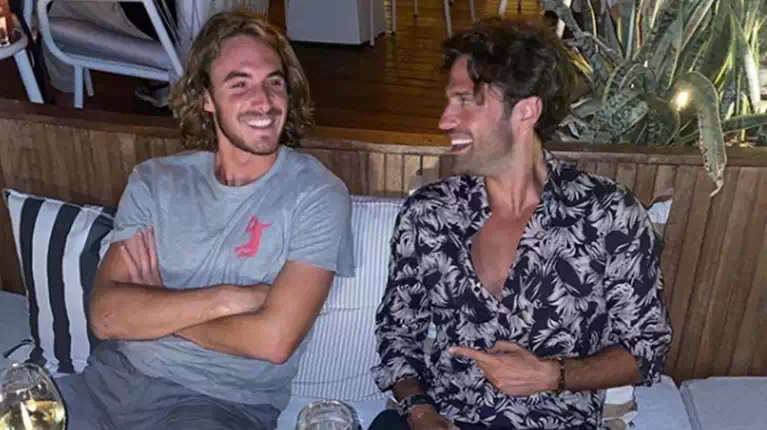 Ποια είναι η αυστηρή Ρωσίδα τενίστρια μητέρα του | People & Style Ειδήσεις